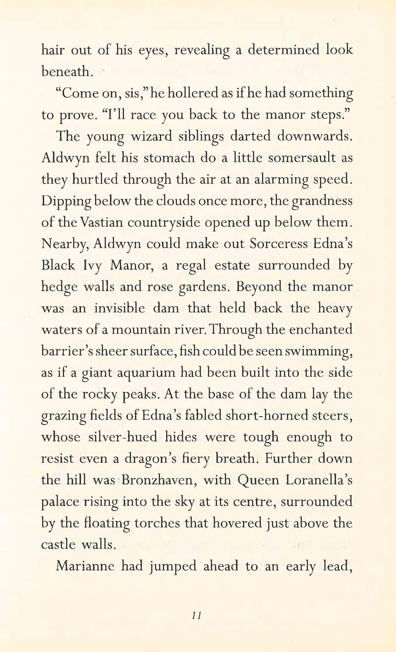 The Familiars : Secrets Of The Crown – BookXcess